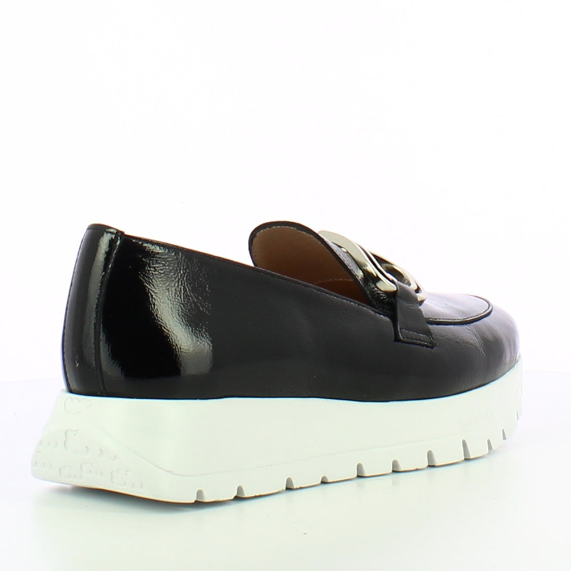Shop Wonders Footwear Made with Love in Spain | Walking On A Cloud ...